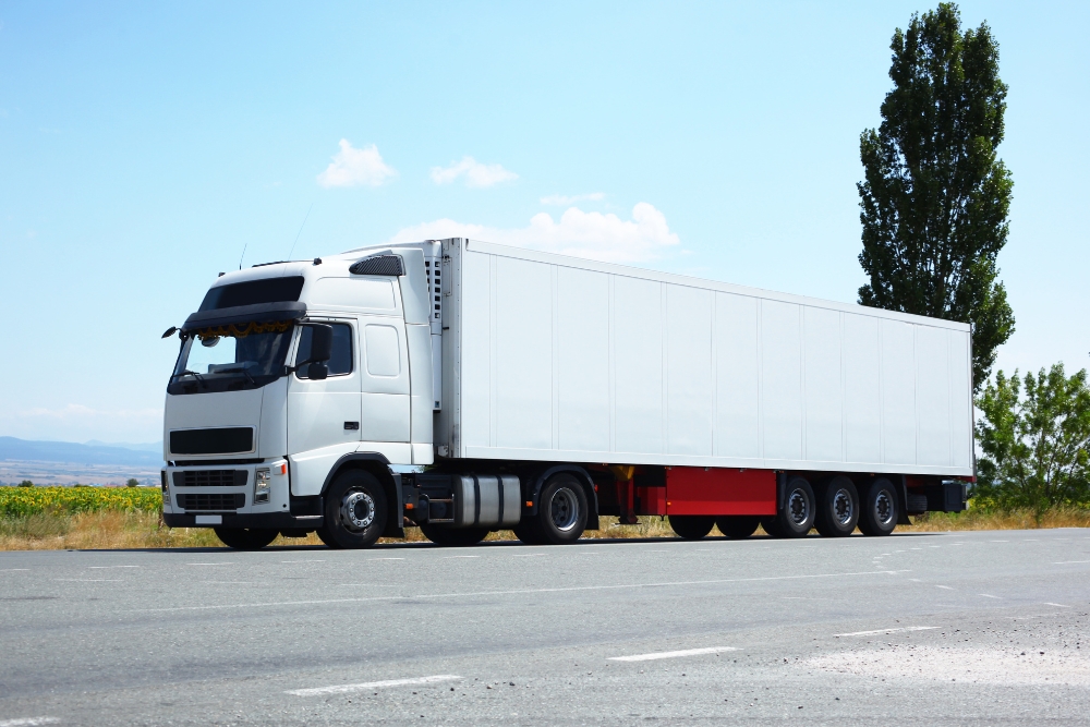 How Size & Weight Affect Truck Regulations